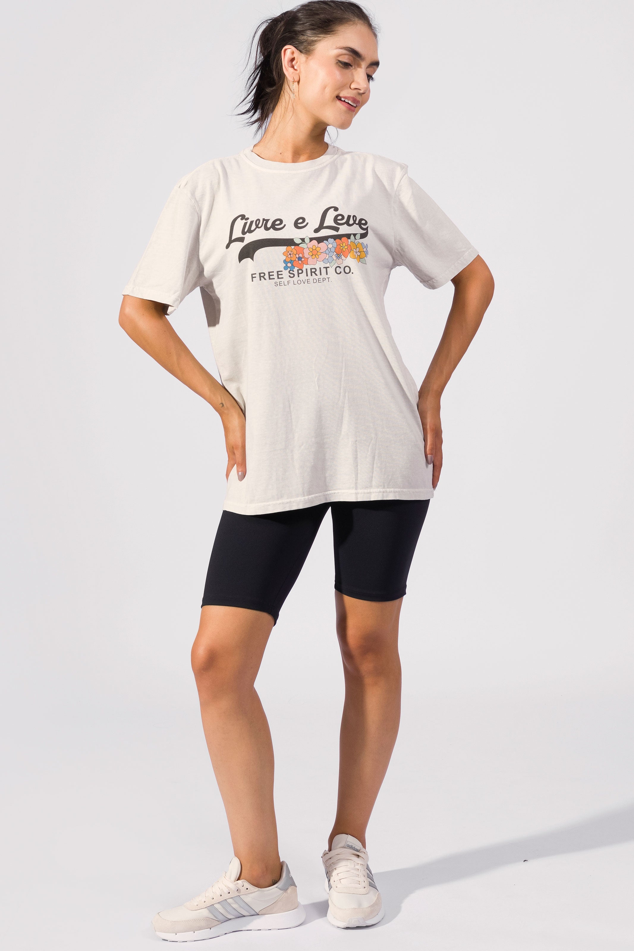 T-Shirt Estonada Jardim Livre e Leve